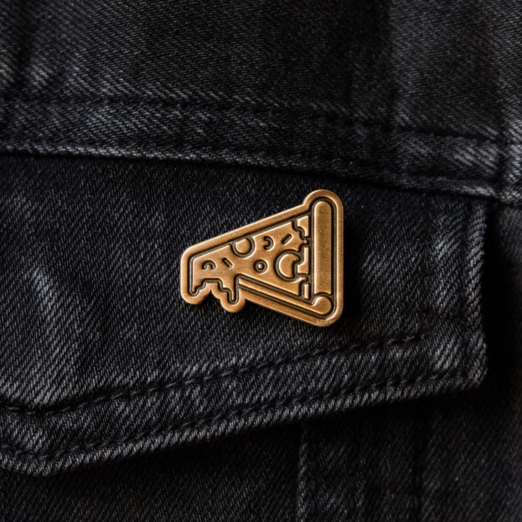 Gold Pizza Slice – Minimal Food Enamel Pin Badge by Things by us